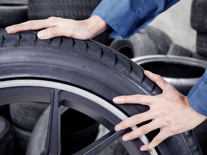 What Are Run Flat Tyres? - ClickMechanic Blog